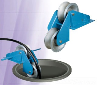 CONDUX 08043200 CORNER CABLE GUIDE | Gordon Electric Supply, Inc.