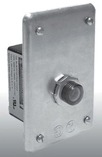 CROUSE-HINDS D2S20 120V Photocell | Gordon Electric Supply, Inc.