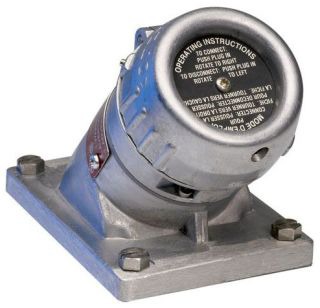 CROUSE-HINDS ENR5201-M4 20A 125V Receptacle Assembly | Gordon Electric ...