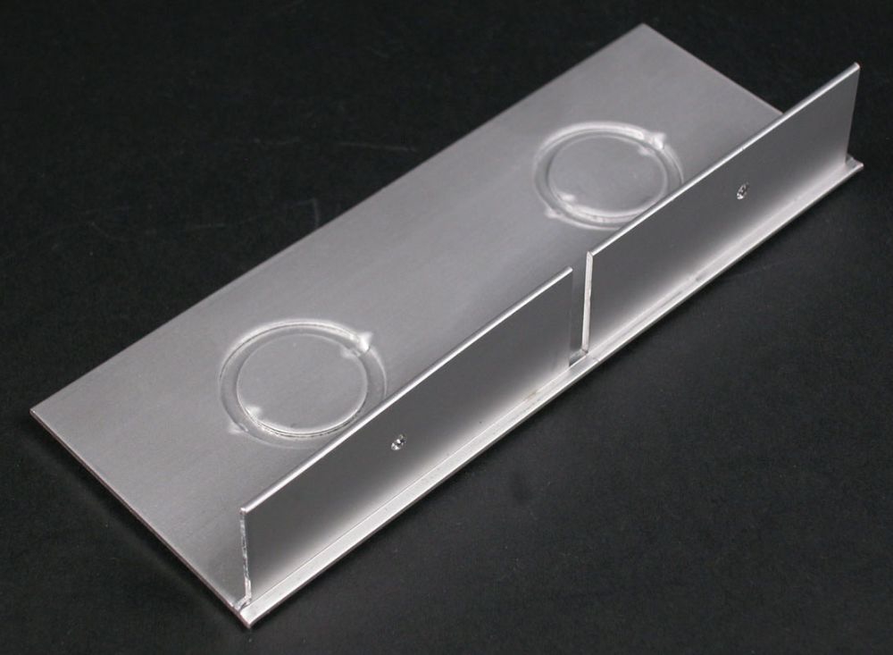 WIREMOLD ALA4810B2 : ENTRANCE END CAP W/1/2 & 3/4 KNOCK | Gordon ...